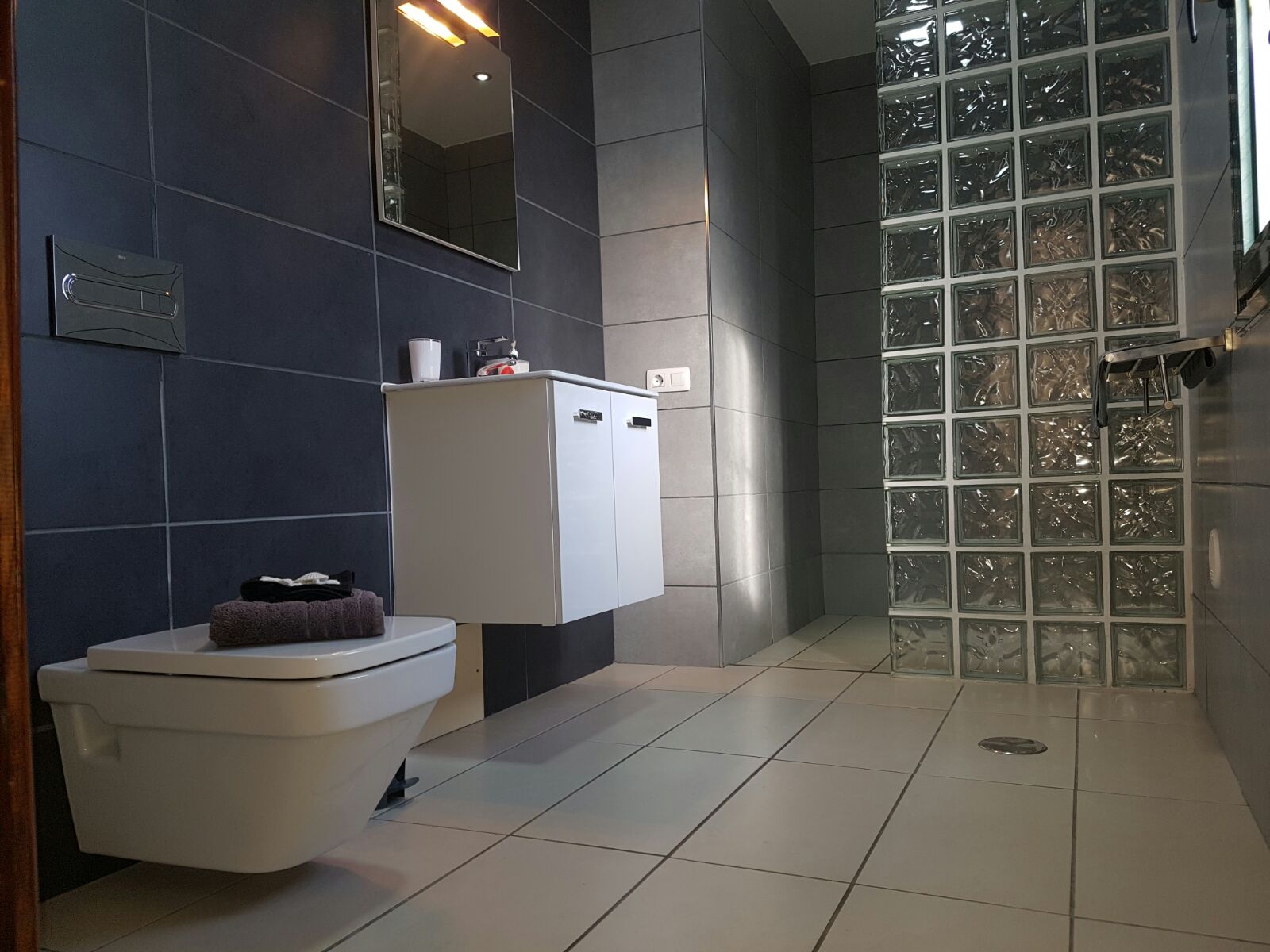 Elysium-shower-room | Altitude Rentals | Private holiday rental villas ... Elysium-shower-room | Altitude Rentals | Private holiday rental villas ...